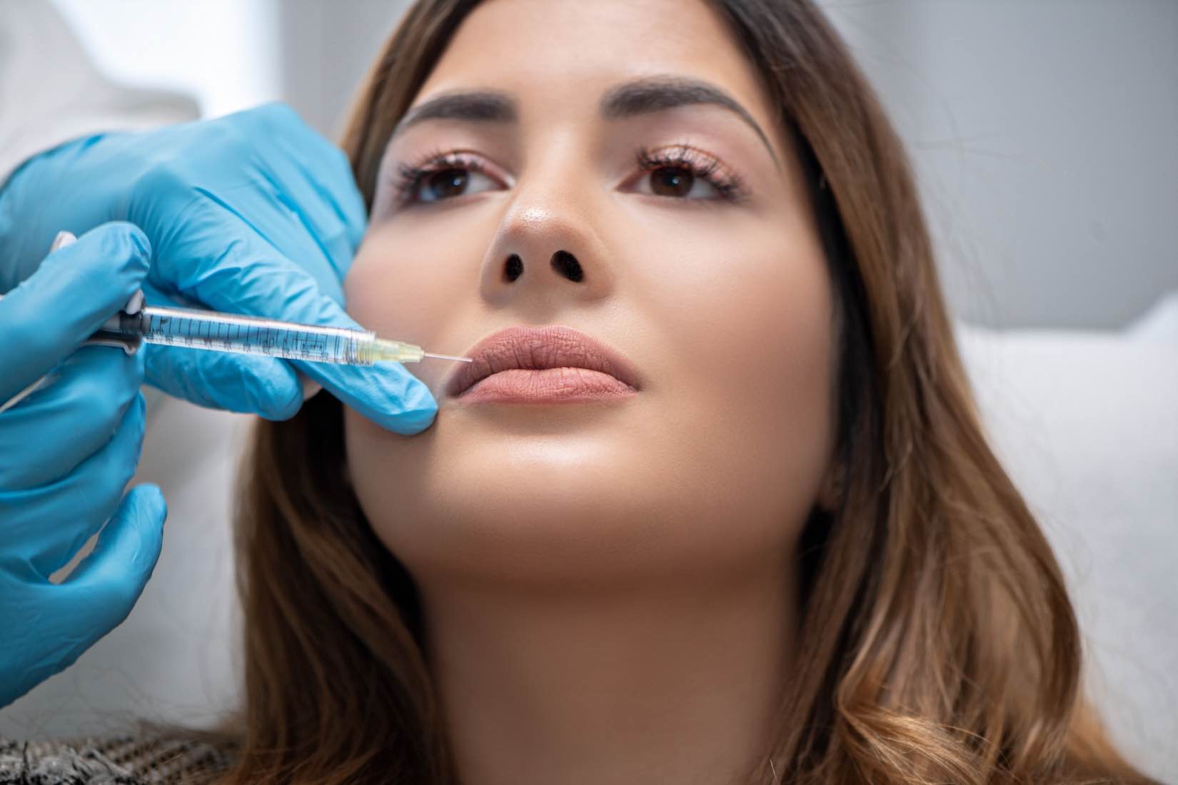 Russian Lips: alle Infos ꟾ FineSkin