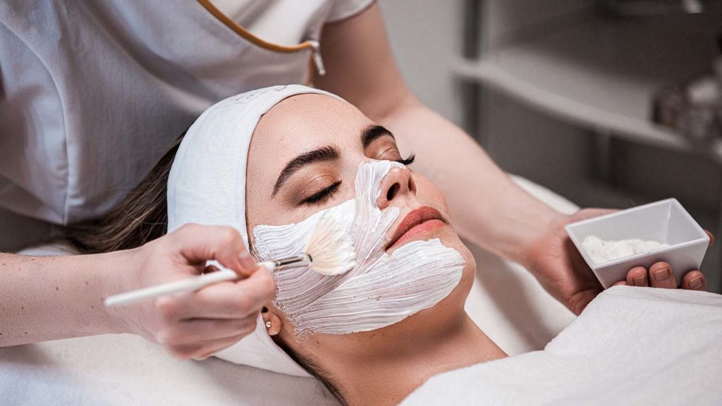 Welche Gesichtsbehandlung passt zu mir? ꟾ FineSkin